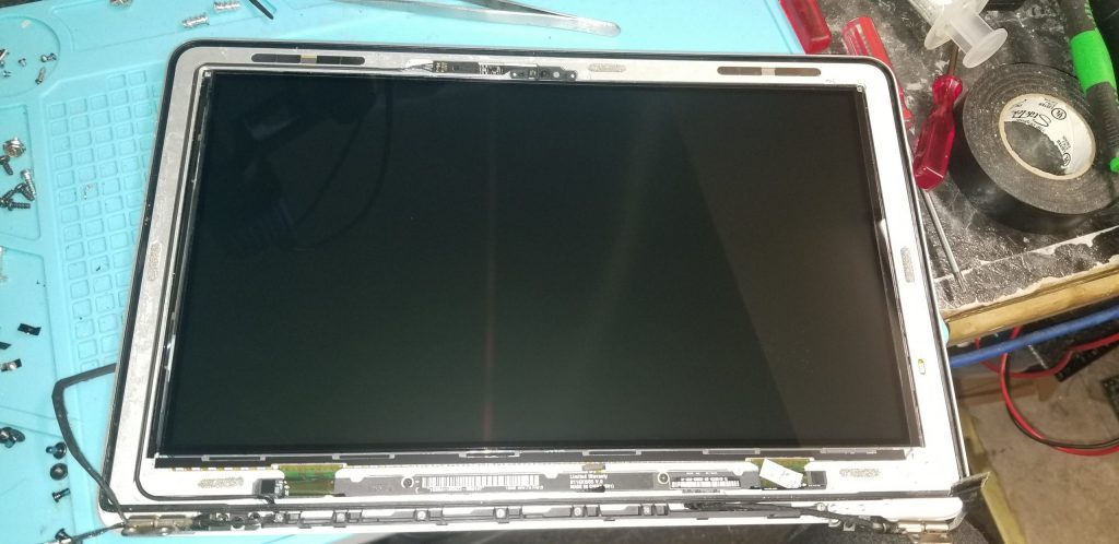 how to take care laptop screen » MM Tech Doctor